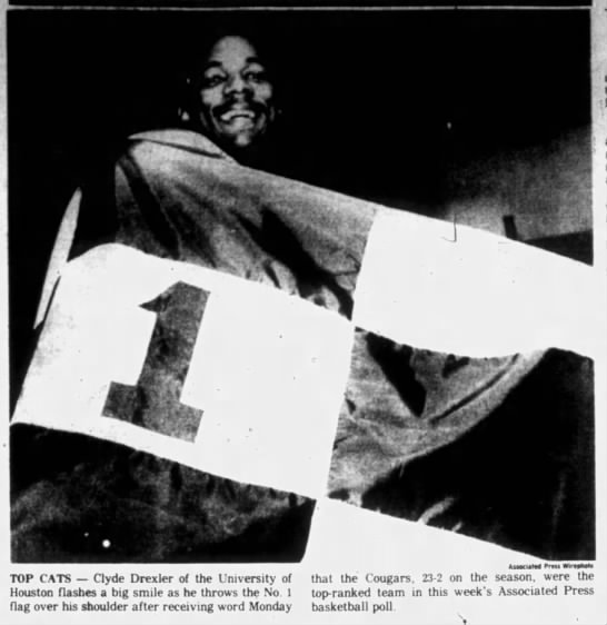 1983 Clyde Drexler No1 flag Victoria Advocate » GoCoogs.com