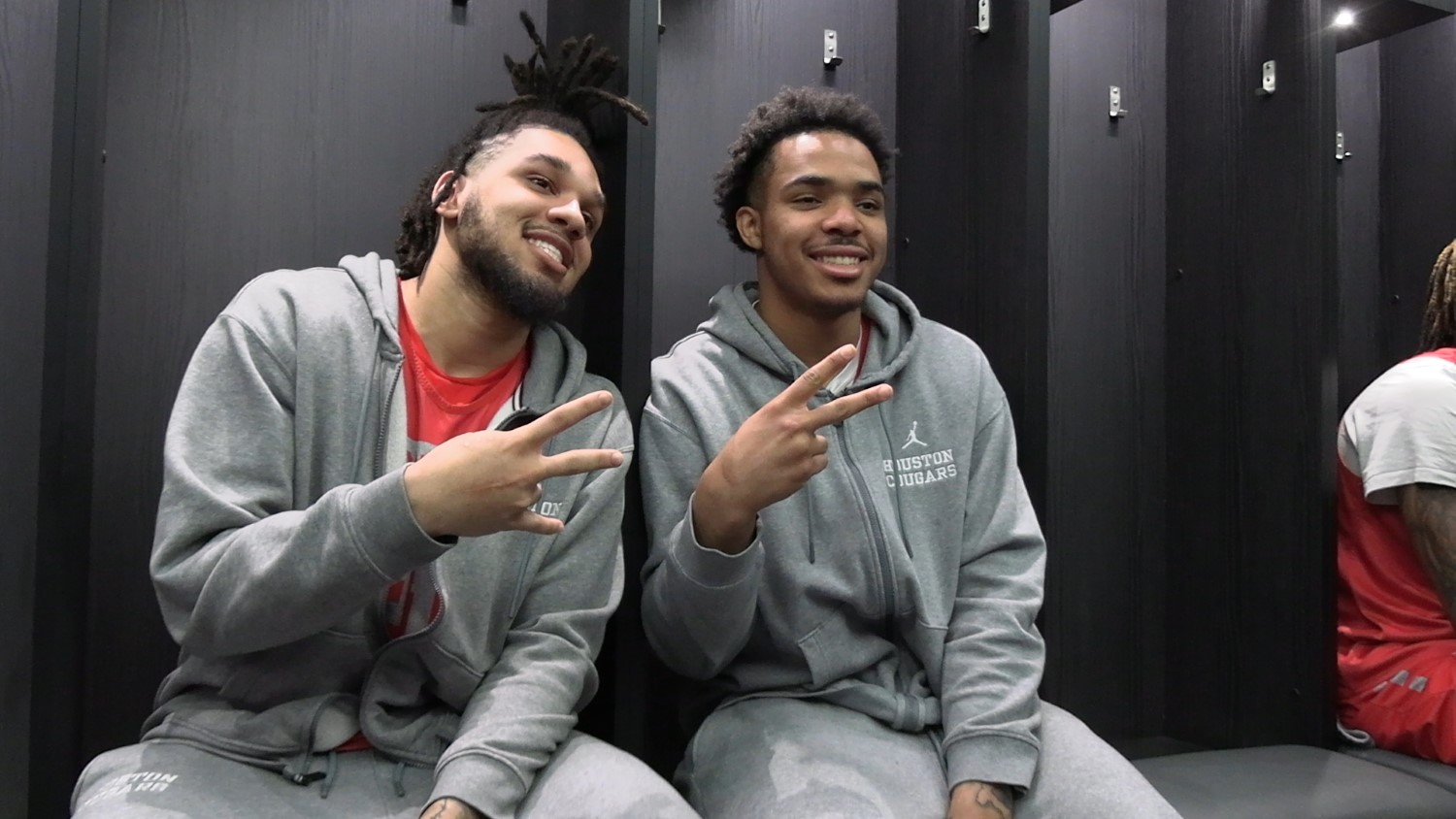 Eman and Mon are all smiles » GoCoogs.com
