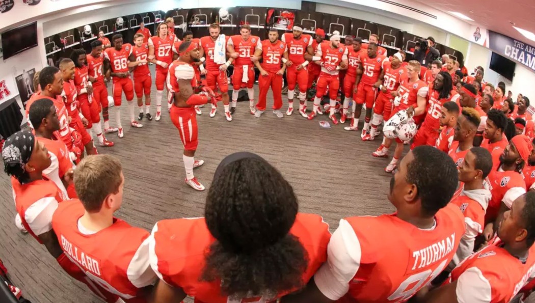 pregame locker room » GoCoogs.com