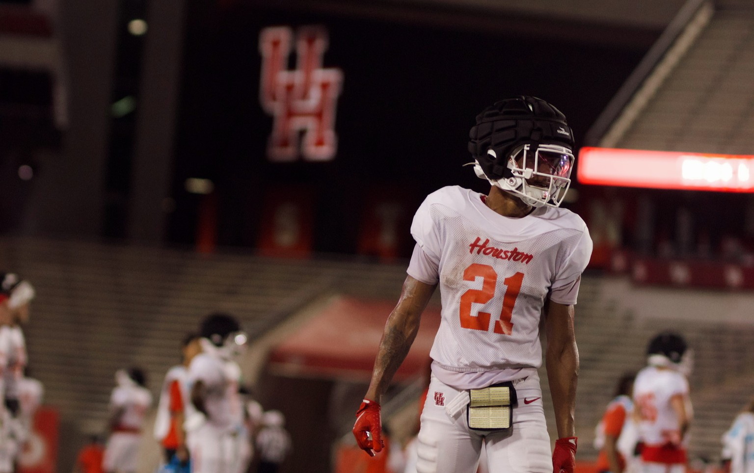 Stacy Sneed at scrimmage » GoCoogs.com